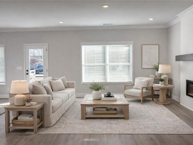 3467 Iron Hearth Bend