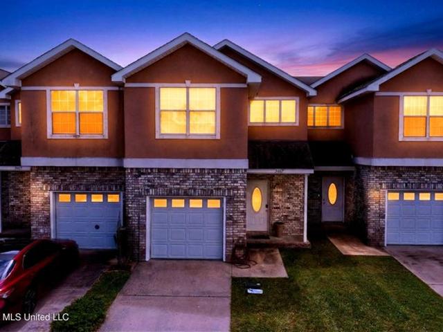 3467 Riverbend Cv, D'Iberville, MS 39540