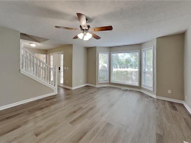 3468 Erin Glen NW