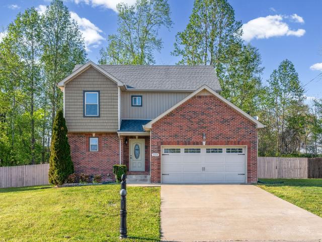 3469 Bradfield Dr