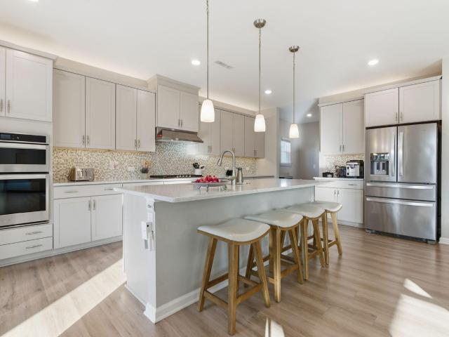 3469 Jordan Manors Drive