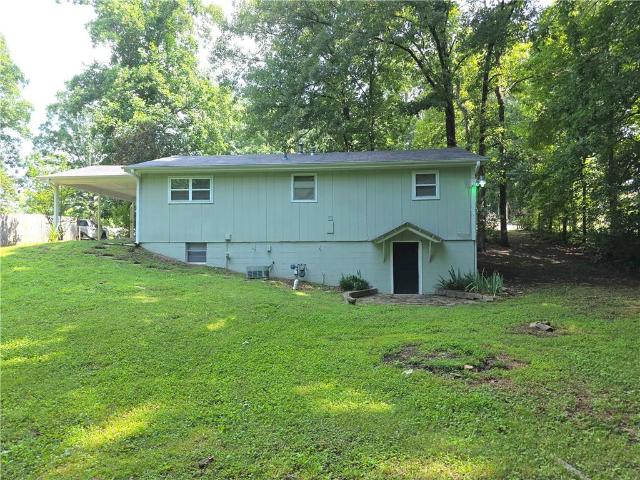 3460 Meadowview Drive