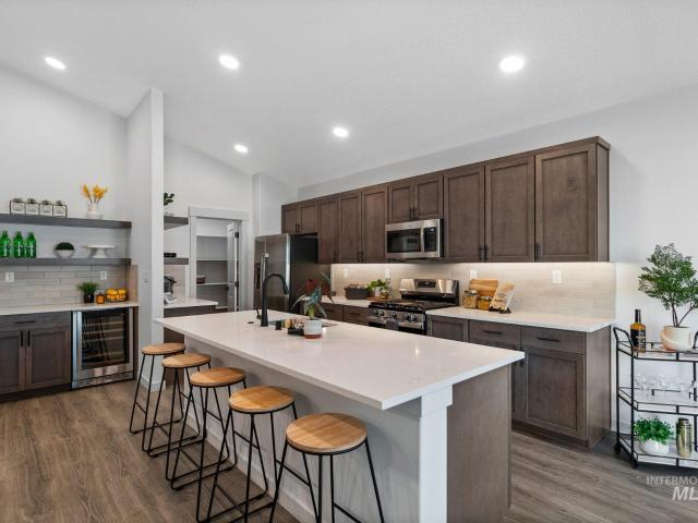 3460 E Fitz Roy St, Kuna, ID 83634 | MLS #98983