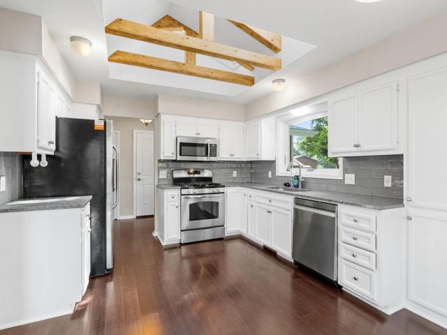 3460 Spruce Trail SW