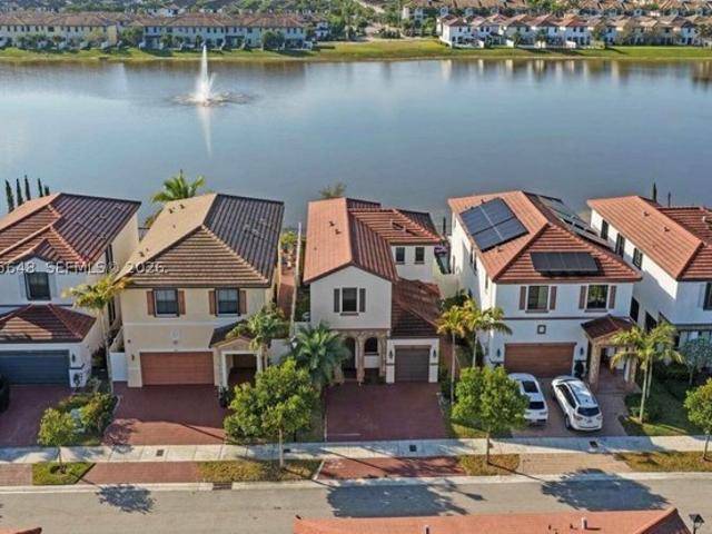 3460 W 103rd Ter, Hialeah, FL 33018