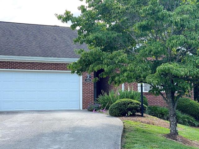 3461 Maple Grove Way