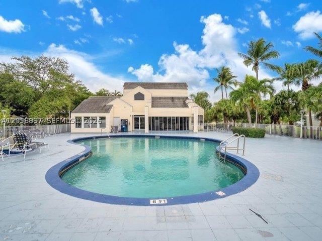 3461 NW 44th St Apt 102, Oakland Park, FL 33309