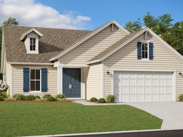 3461 Americana Dr, Green Cove Springs, FL 32043
