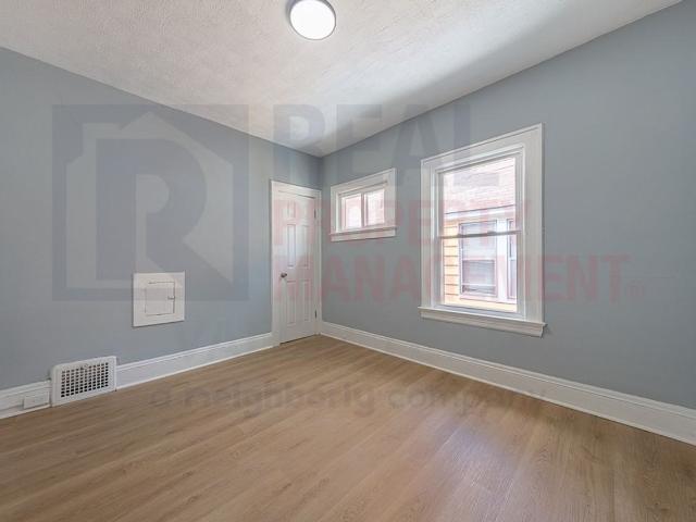 3461 E 118th St, 3 Bedroom Apartment for Rent at 3461 E 118th St, Cleveland, OH 44120 Mount Pleasant