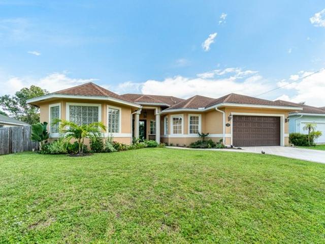 3461 SW Funtuna St, Port Saint Lucie, FL 34953