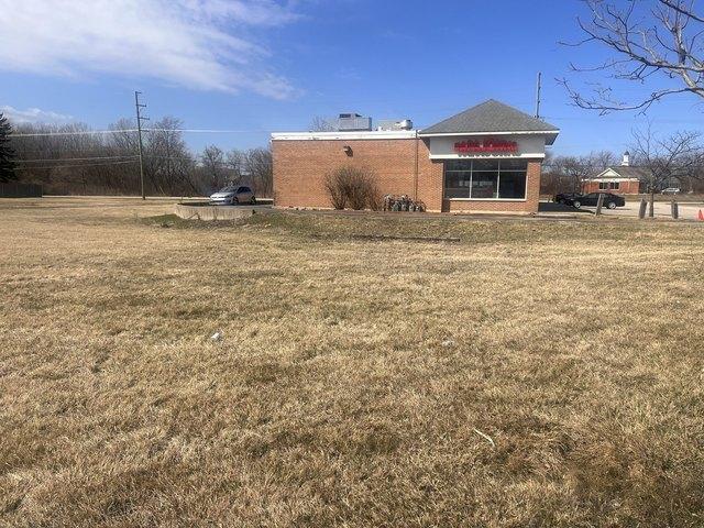 34625 N IL Route 83 Rd, Grayslake, IL 60030