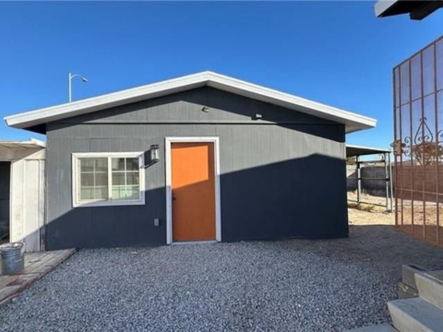 3462 Huerta Dr, Las Vegas, NV 89121
