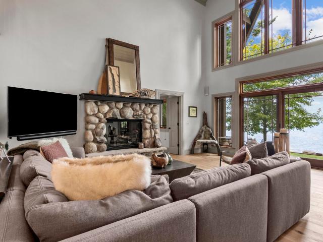3463 NE Torch Lake Drive