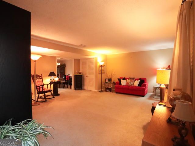3463 Ashwood Lane