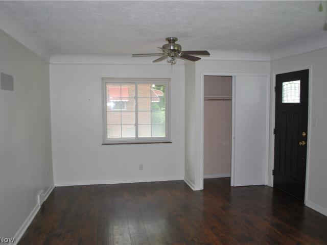 3463 Clague Road
