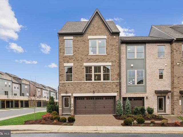 3463 Saint Robin Ln, Bowie, MD 20716
