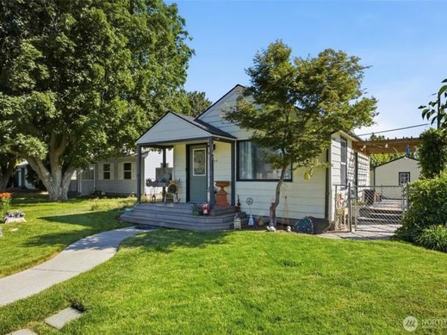 346 7th Ave SW, Ephrata, WA 98823