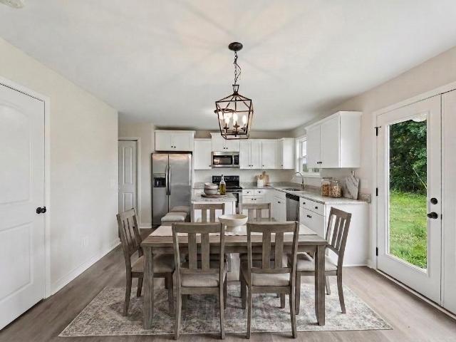 346 E Harris Rd