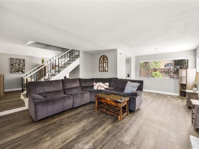 346 E Jarvis