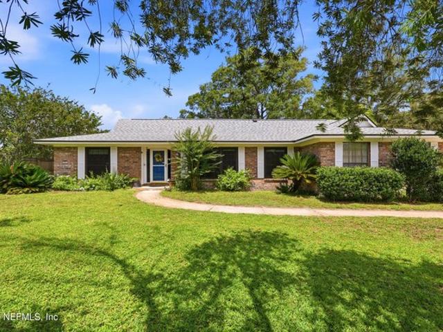 346 Foxridge Rd, Orange Park, FL 32065