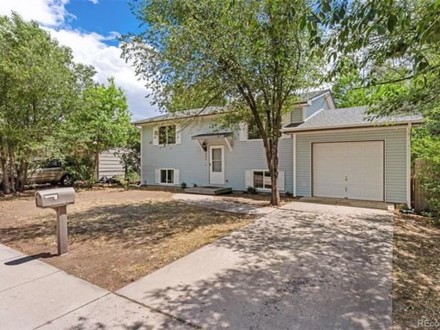 346 Iris Dr, Fountain, CO 80817