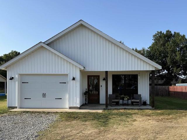 346 Lois Ln, Paragould, AR 72450