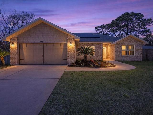 346 Morgan Ln, Mary Esther, FL 32569