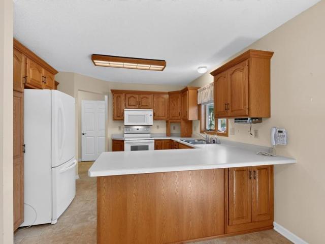 346 Main Street N