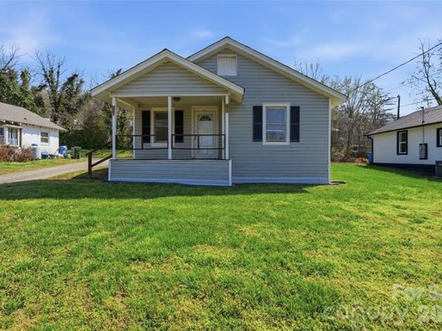 346 N Cleghorn St, Rutherfordton, NC 28139