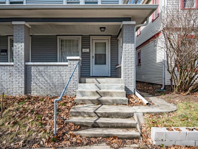 346 N Summit Street