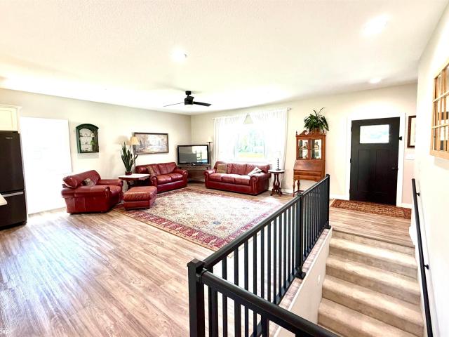 346 Sarah Avenue