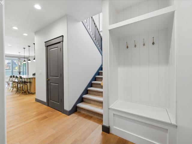 346 summit view ave