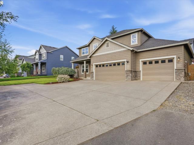 346 sw mt mazama st