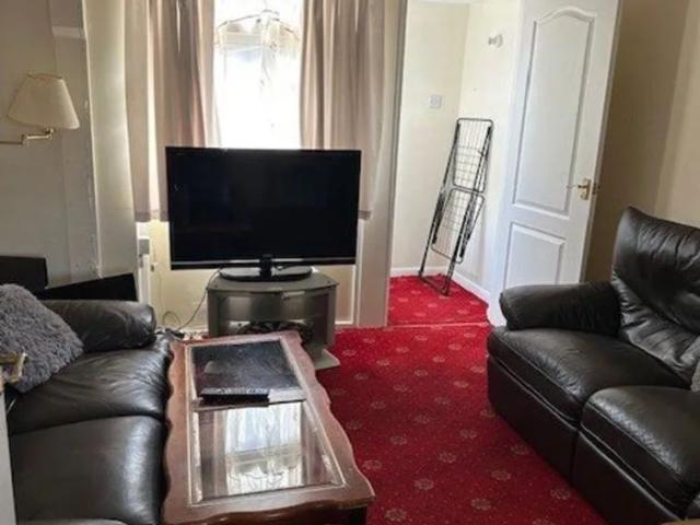 £346 p/w £1,500 pcm