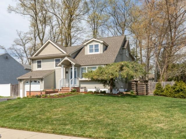 346 Retford Ave