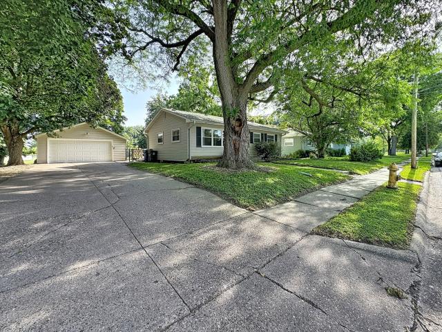 346 W 32nd Street