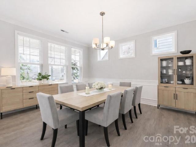 346 W Waterlynn Road