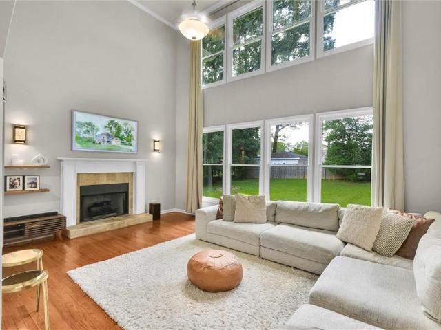 346 Tonawanda Drive SE