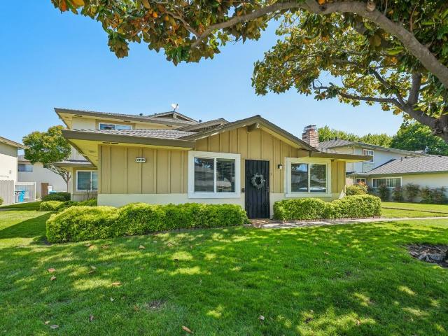 34748 Skylark Drive 1
