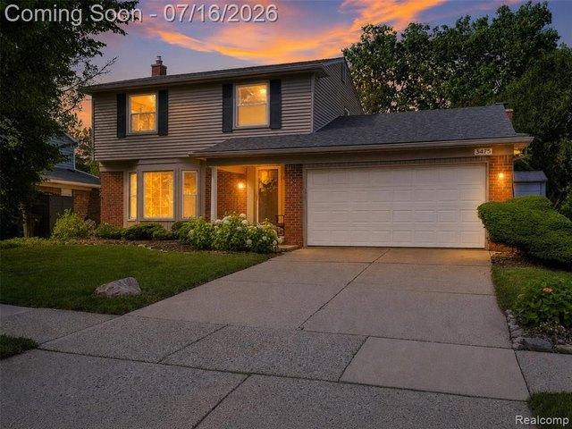 3475 Yellowstone Dr, Ann Arbor, MI 48105