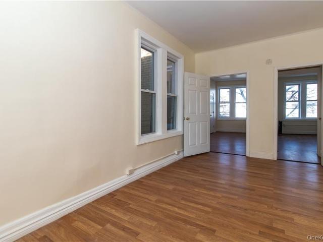 3476 Fulton Street