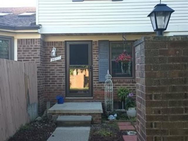 34777 E Wilma Ct, Chesterfield Township, MI 48047