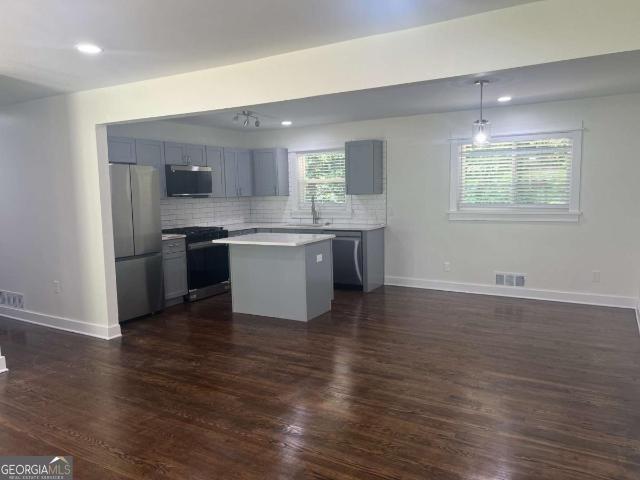 3477 Tulip Drive
