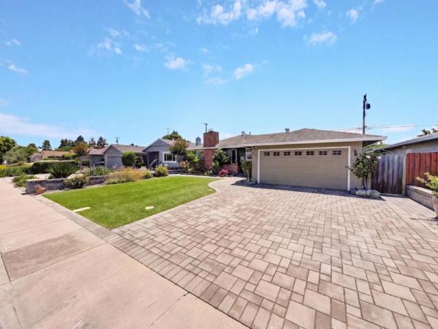 3478 Cabrillo Avenue