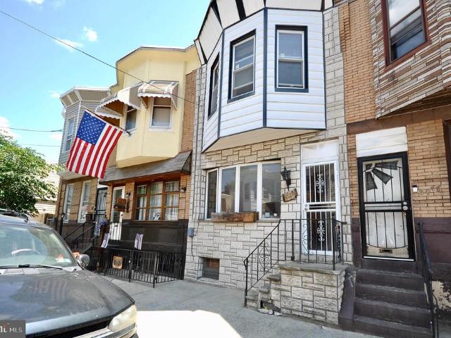 3479 Helen Street