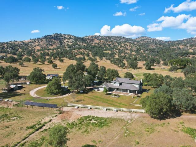 3479 Poso Flat Road