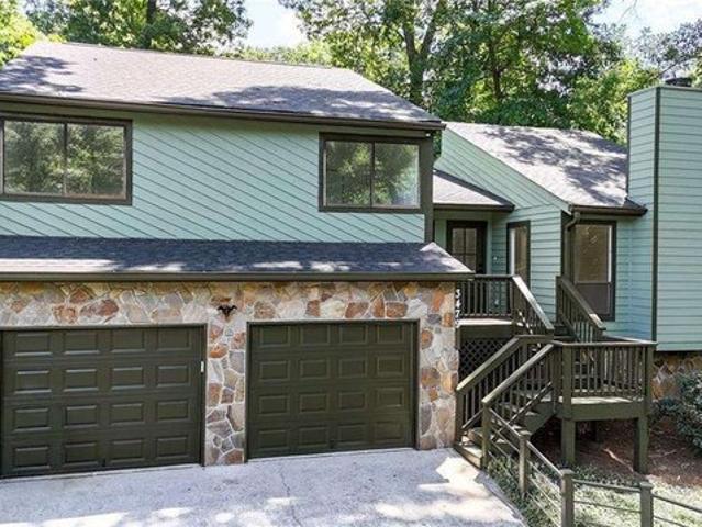 3479 Vinings North Trl SE, Smyrna, GA 30080
