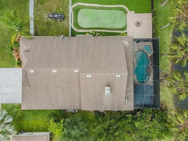 34705 Crusenberry Way, Zephyrhills, FL 33541 | MLS #11561