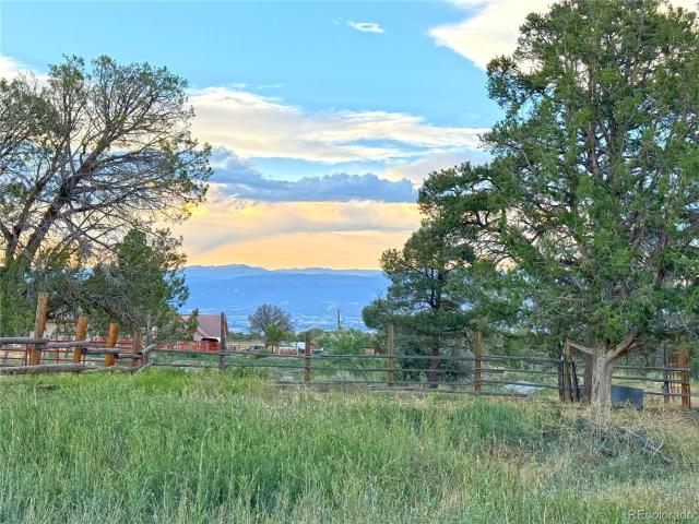 34706 Fruitland Mesa Road