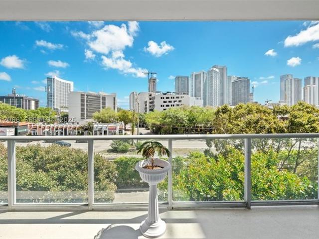 3470 E Coast Ave Apt H0302, Miami, FL 33137